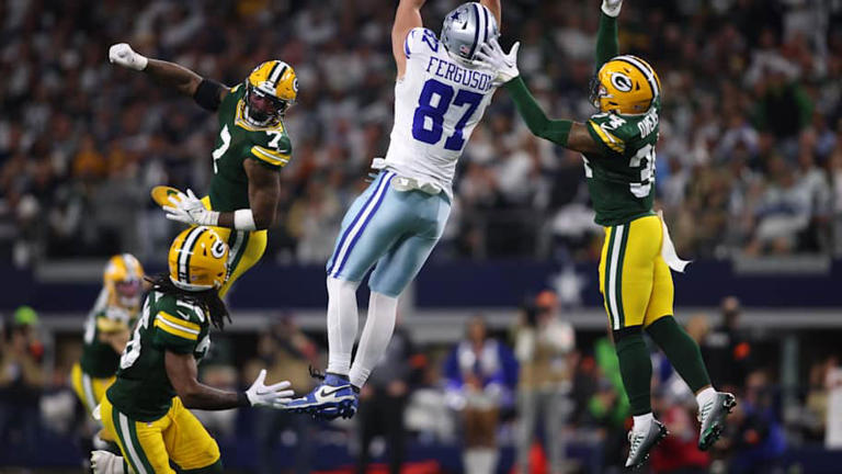 Dallas Cowboys offensive weapon named 2025 fantasy football sleeper