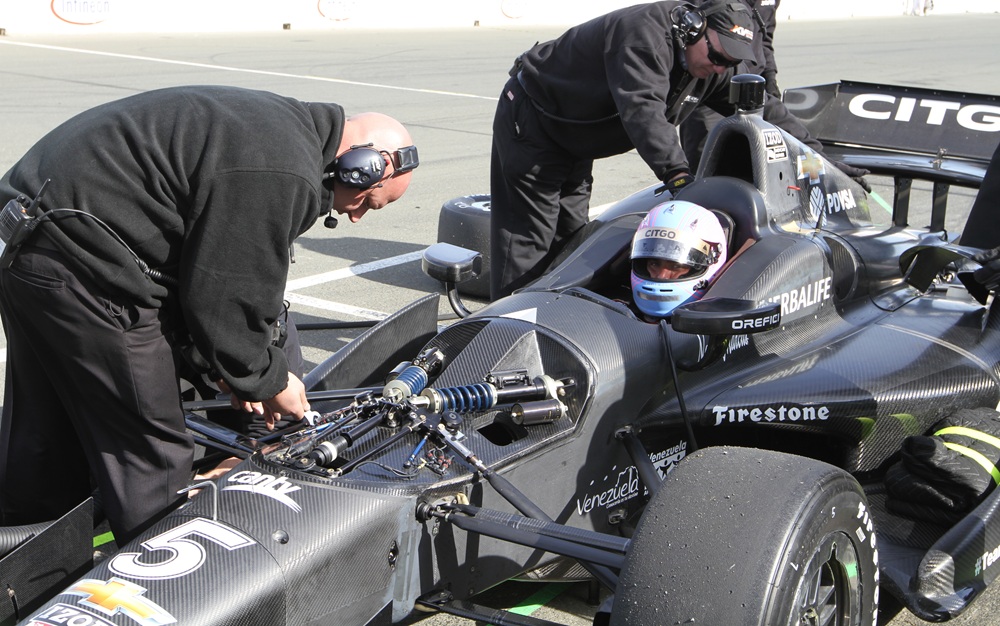 IndyCar sets new-car leadership structure