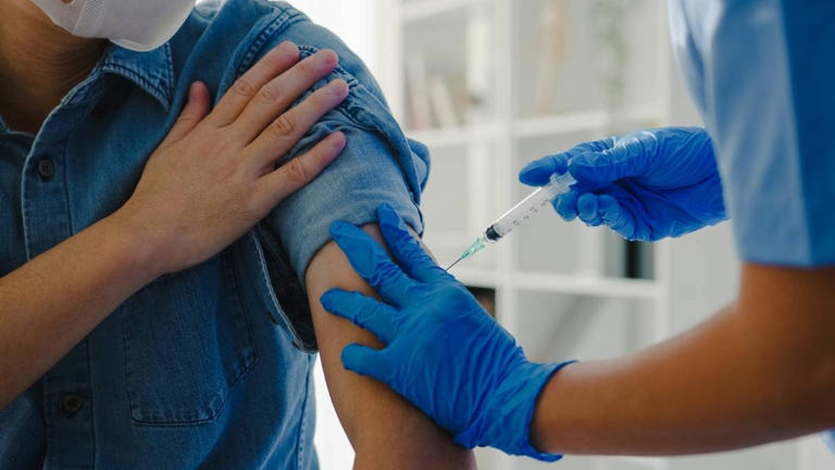 SSa invita a chicos y grandes a vacunarse contra la influenza, COVID-19 y Neumococo ¿En dónde ...