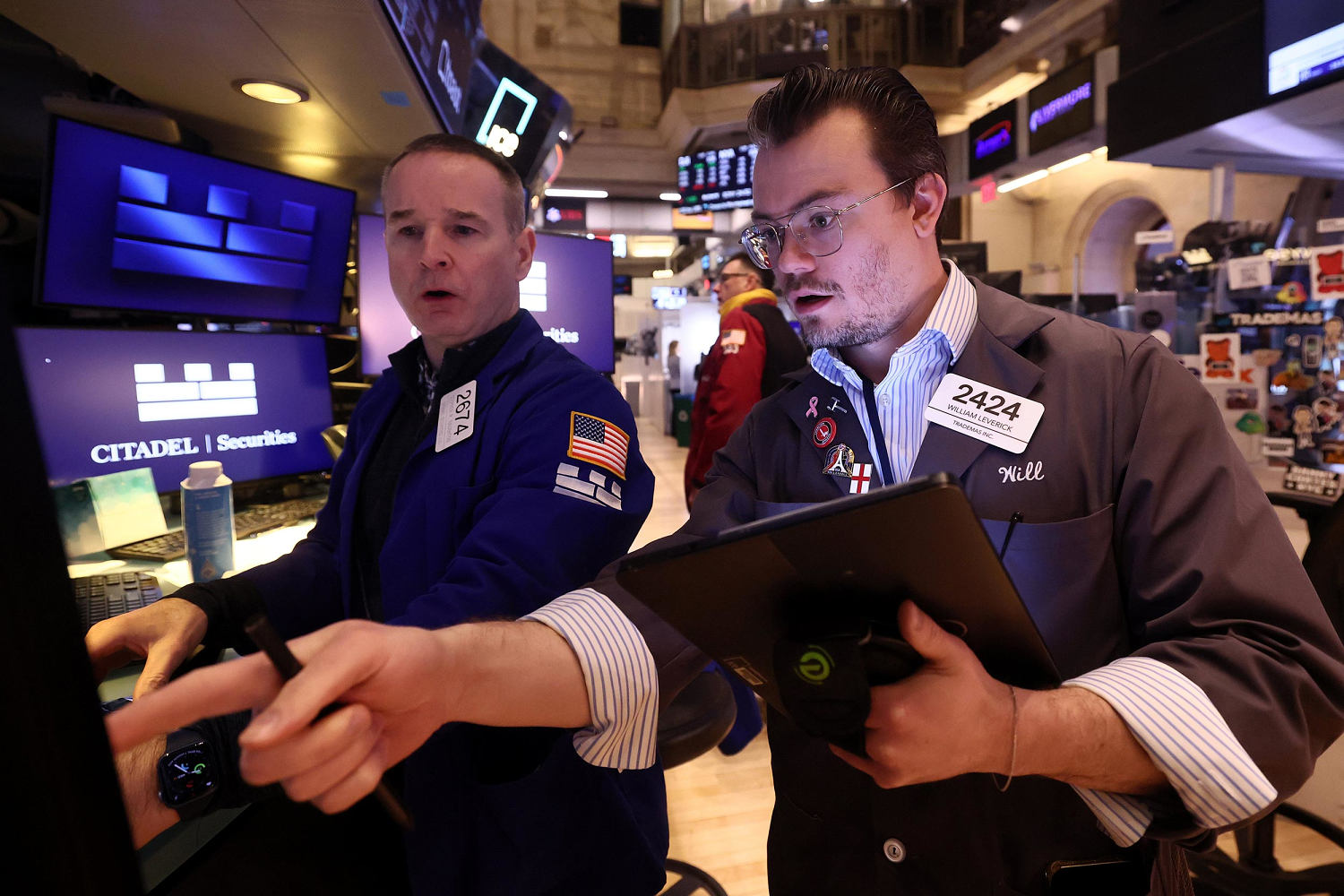 Dow drops 700 points for worst day of 2025 so far on new fears about ...