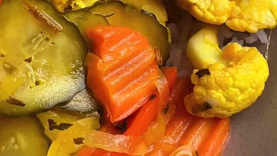 Torshi (Persian Pickled Vegetables)