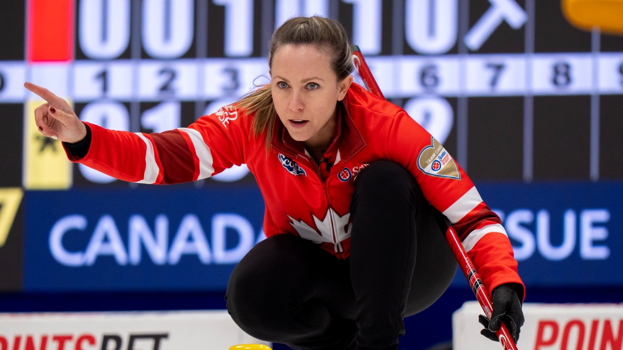 Homan grabs two more wins at women’s curling worlds