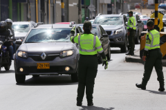 ¿En qué casos NO puede la policía detener y requisar un vehículo?