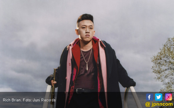 Rich Brian Nervous Live Streaming Bareng Reza Arap, Ini Sebabnya