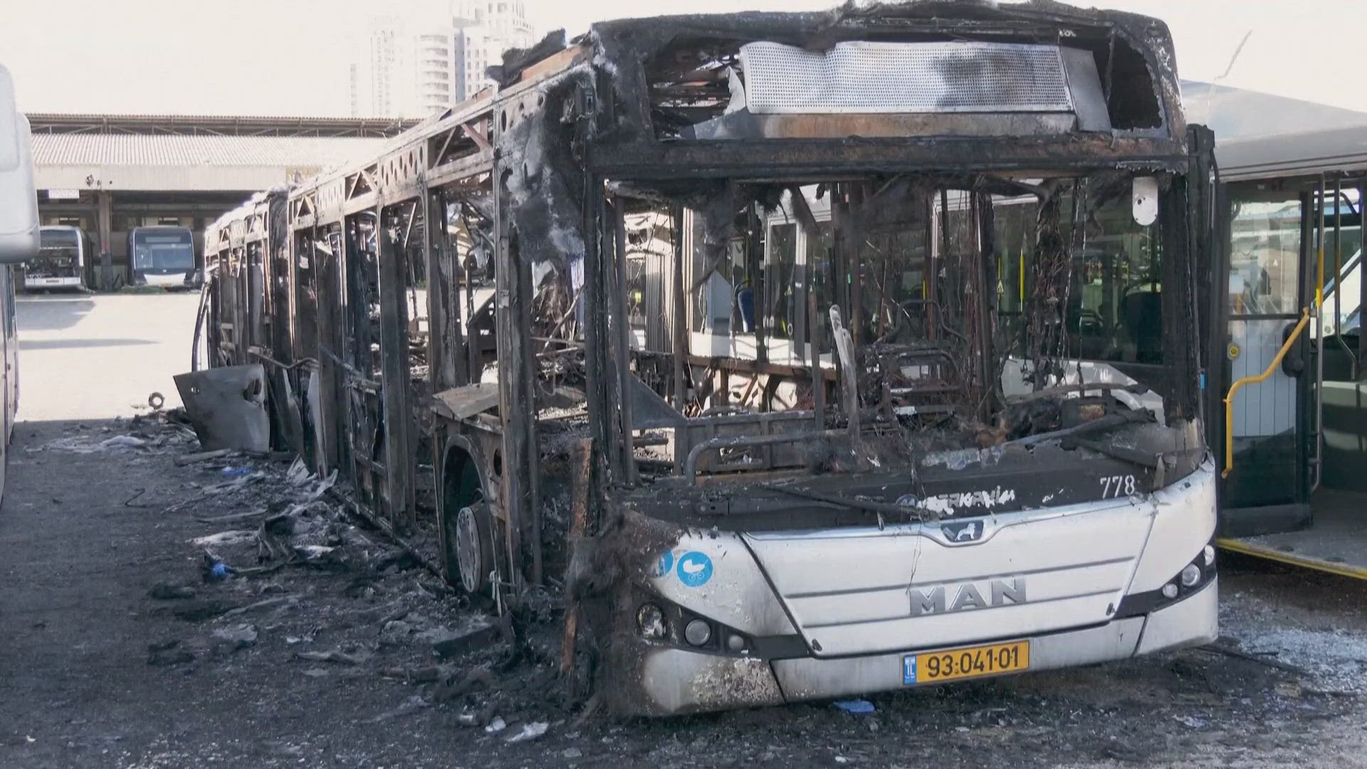3 buses in Israel explode in what's being investigated as a terror attack