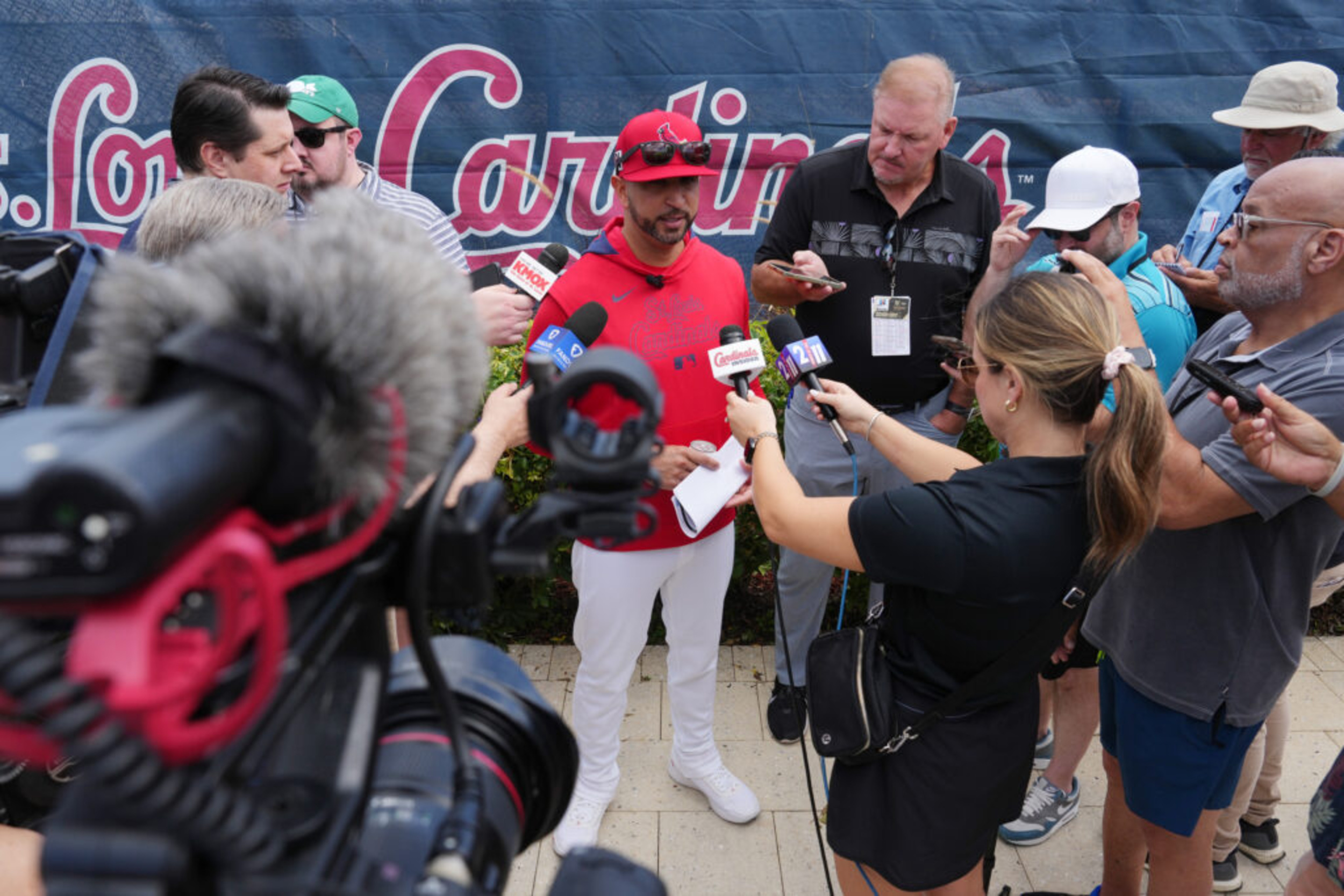 Cardinals Manager Calls on Fans to Show Up for Young Players