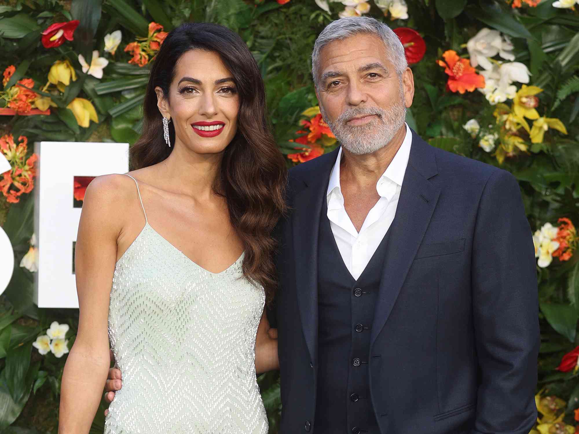 George Clooney Didn't Think He Had 'Much of a Chance' with Wife Amal ...