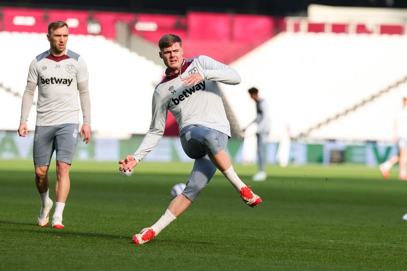 Former West Ham striker lists the reasons why Evan Ferguson can become ...