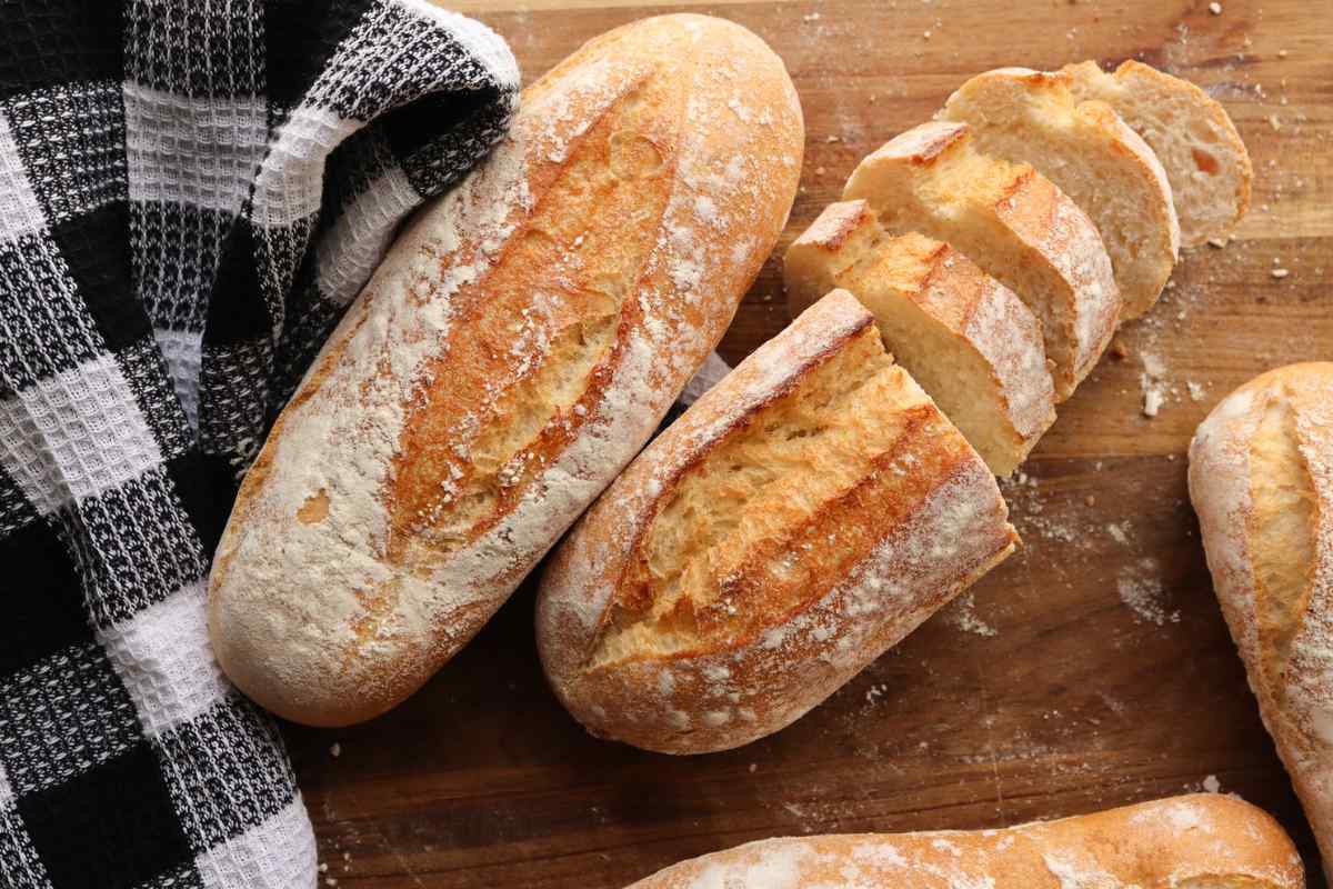 ¿Por qué el pan se pone duro? Con trucos para suavizarlo
