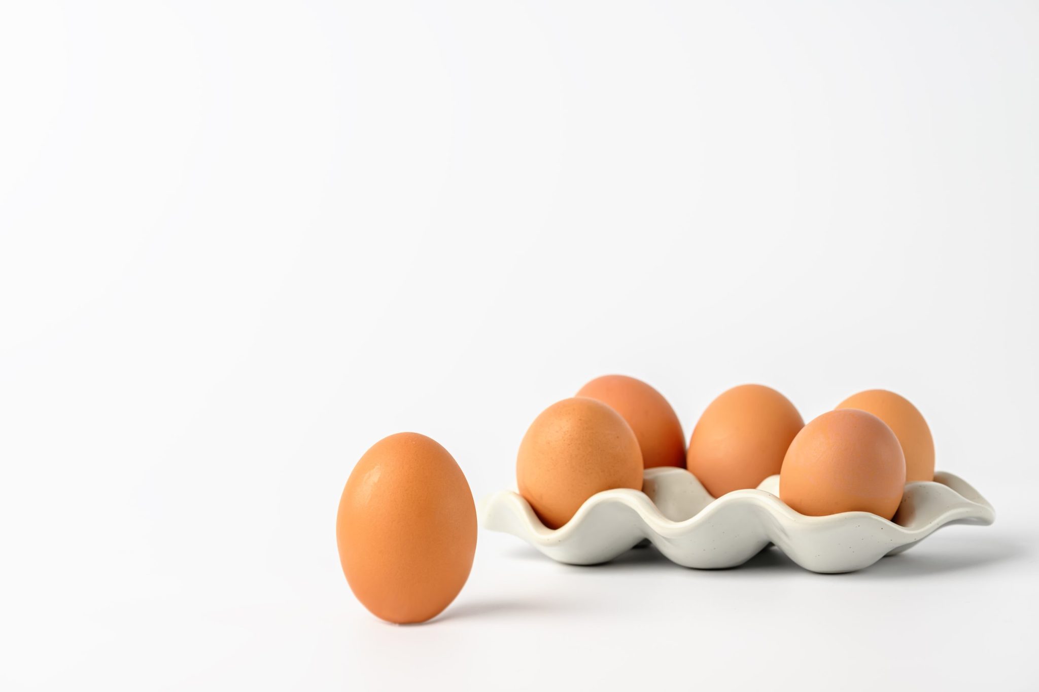 Egg price inflation is so bad that some NYC stores are selling them ...