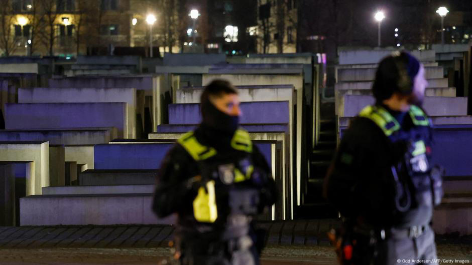 Man badly hurt in Berlin Holocaust memorial stabbing Man badly hurt in Berlin Holocaust memorial stabbing
