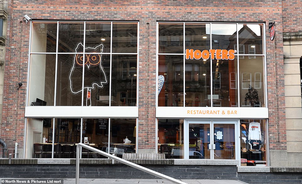 Popular themed restaurant chain preparing to file for bankruptcy