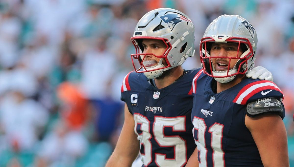 Patriots 2025 roster reset: TE situation needs addressing behind Henry