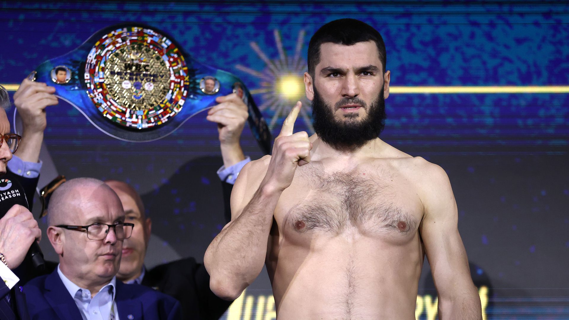 Artur Beterbiev vs. Dmitry Bivol 2 weigh-in results: Headliners locked ...