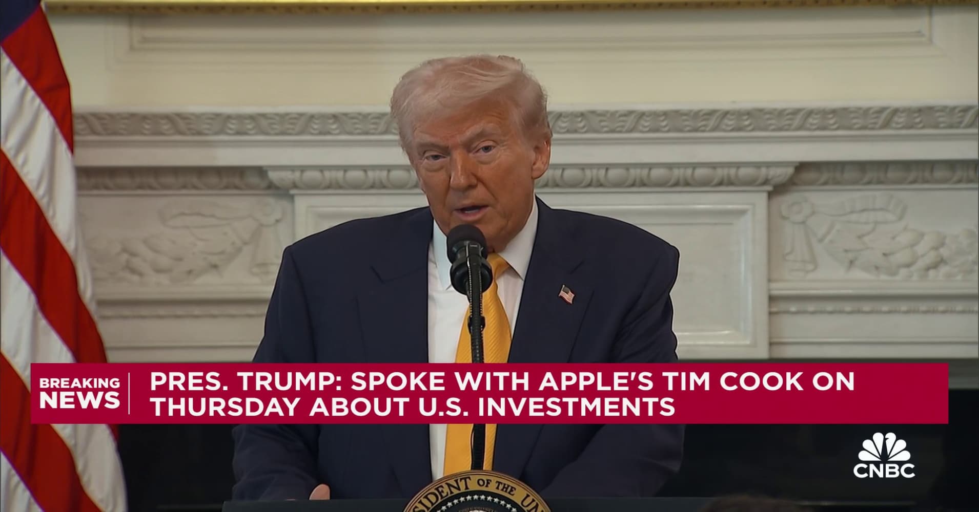 Trump: Tim Cook will invest billions in America to avoid tariffs