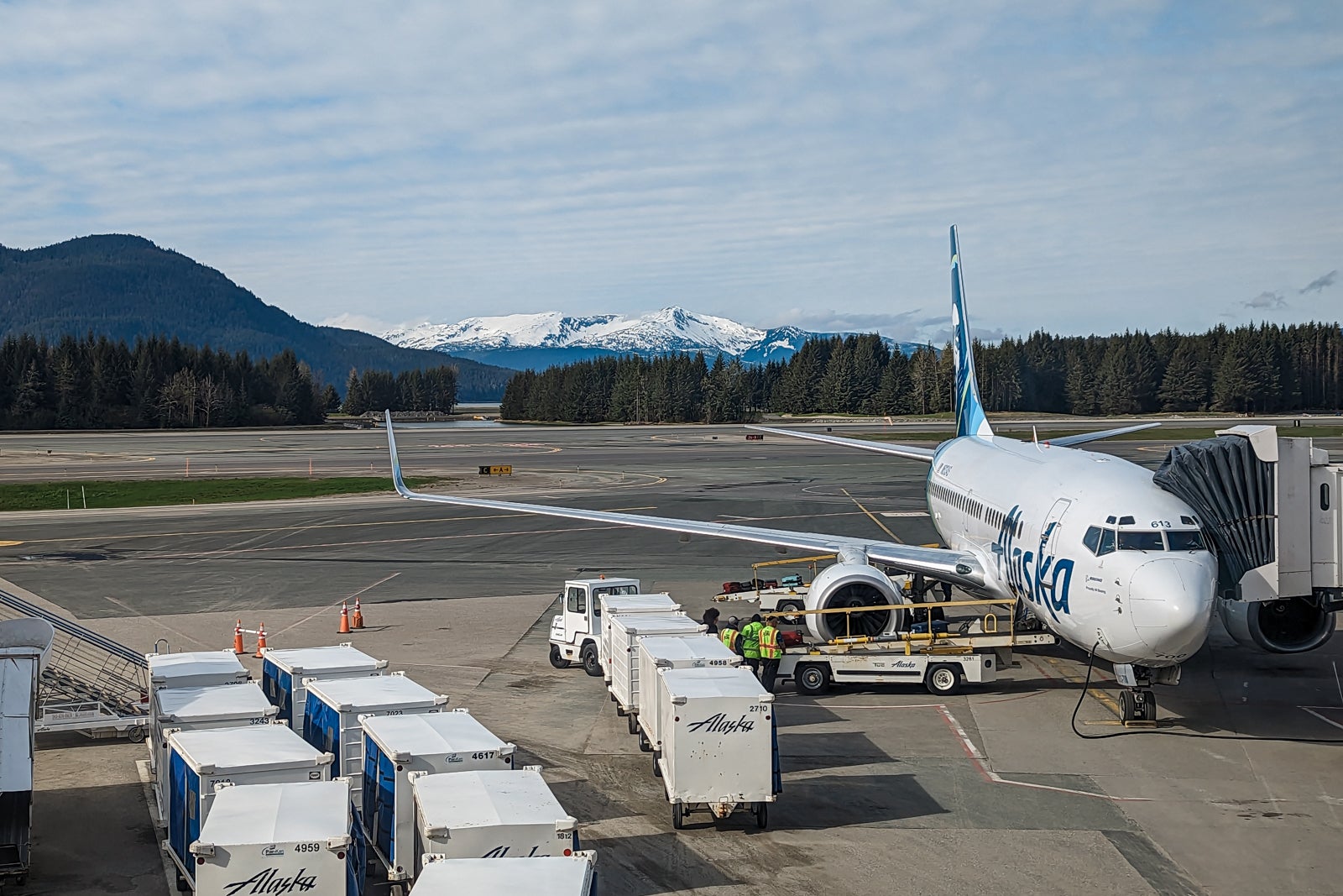 Quick Points: Use the Alaska Airlines Companion Fare for the iconic ...