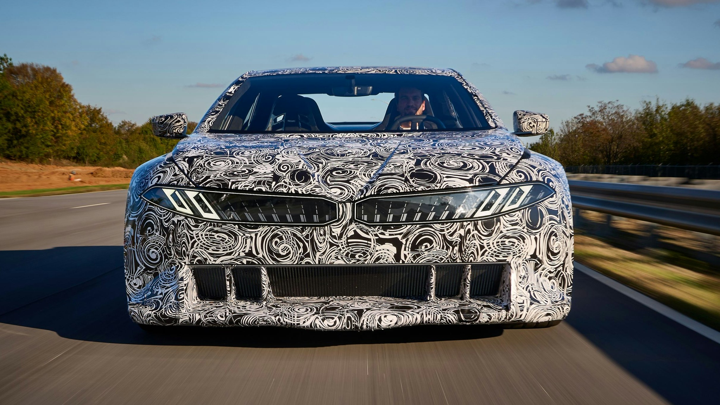 Top Secret! BMW bringt Elektroauto mit 1.000 PS