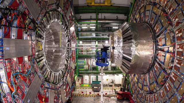 Large Hadron Collider reveals 'primordial soup' of the early universe ...