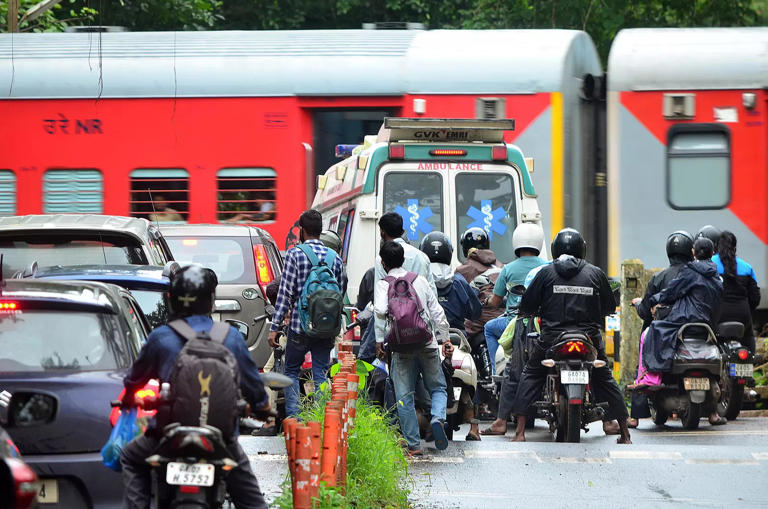 Gandaulim-Old Goa road to be shut for one year