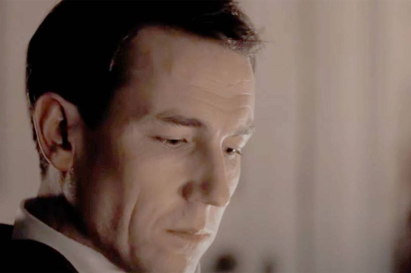 Outlander fans 'missed' key details in first ever episode about Jamie ...