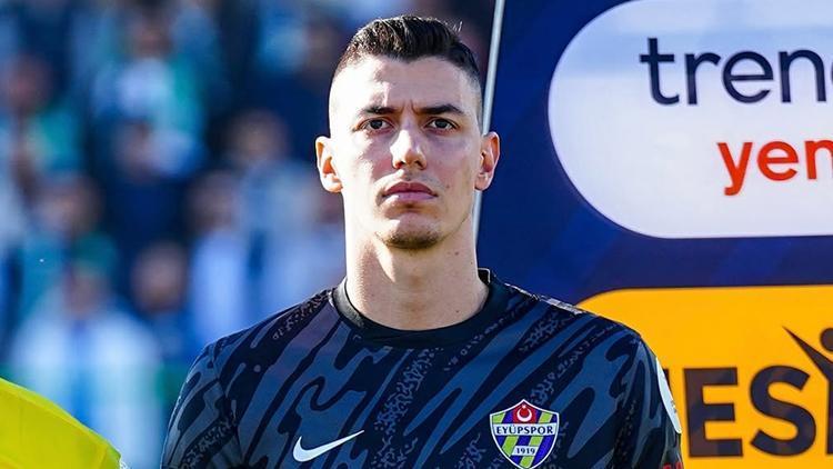 Eyüpspor'dan Berke Özer için transfer açıklaması