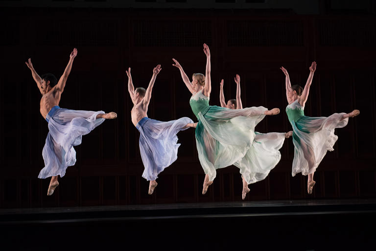 Mark Morris Dance Group returns to Sarasota with eclectic program