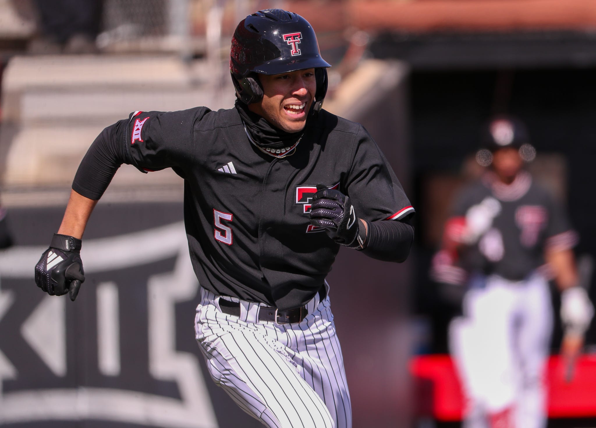 TJ Pompey commits to Arkansas baseball, Dave Van Horn as Texas Tech ...