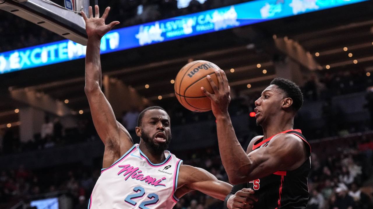 Raptors’ Barrett becomes second-youngest Canadian to score 7,000 points