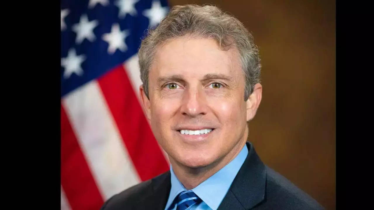 Hampton Dellinger case: Supreme Court delays Trump’s removal of ...