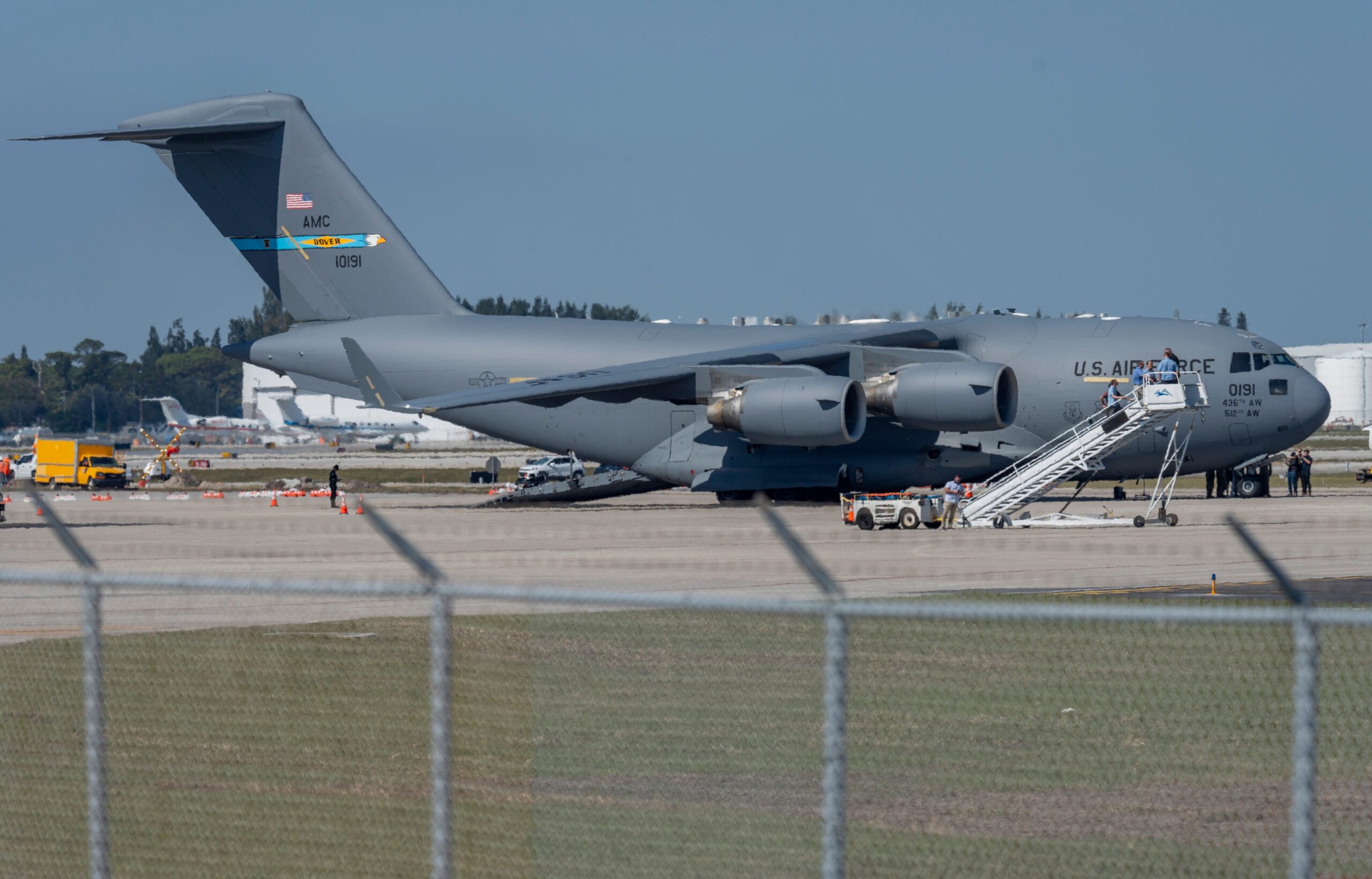 Roughly 300 Texas National Guard Troops Deploy to Border