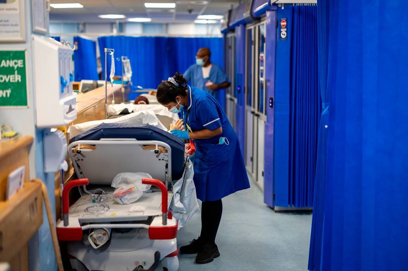 NHS issues 'hardest period ever' message as norovirus cases peak