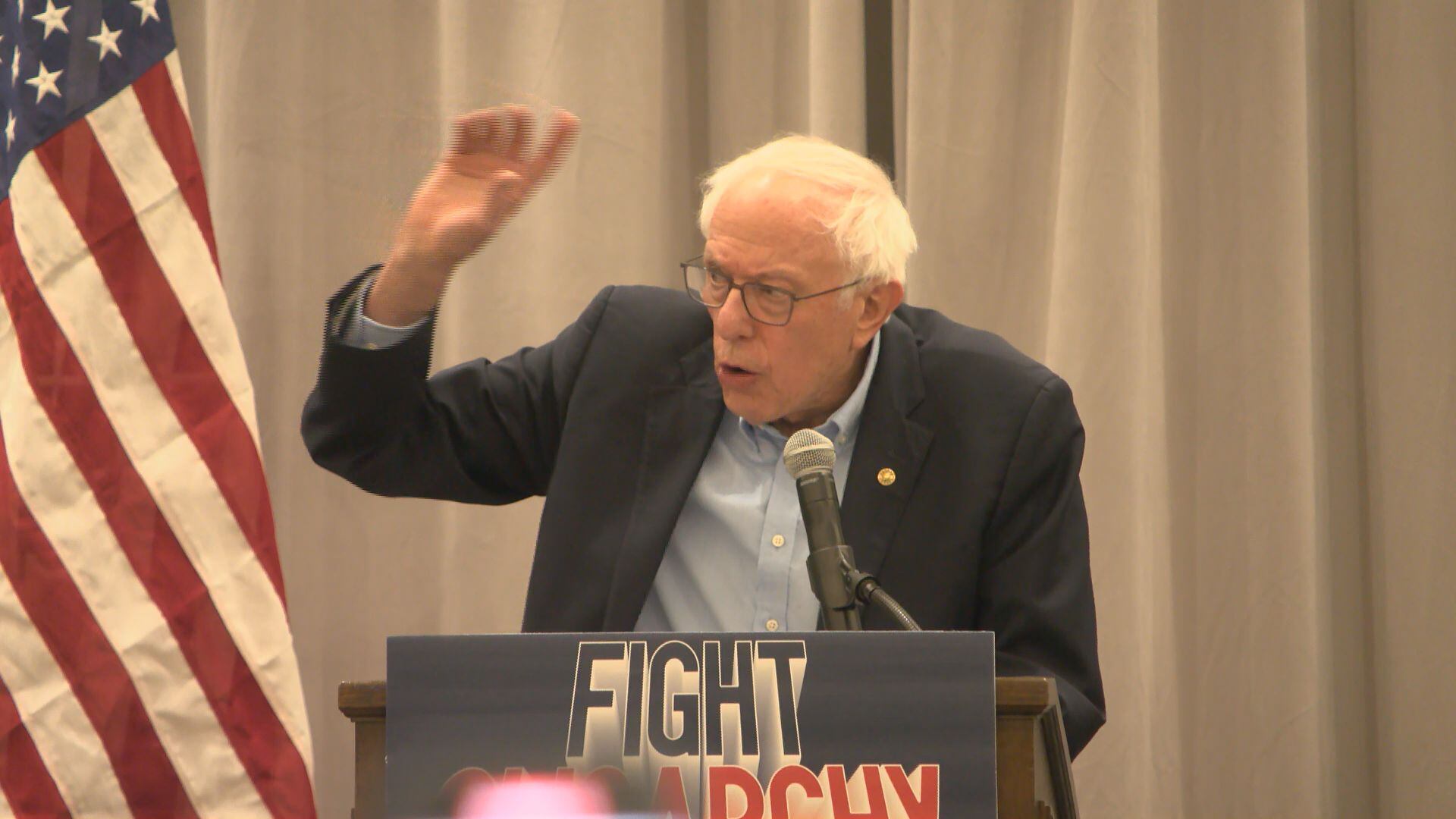 Bernie Sanders kicks off grassroots movement against Trump in Nebraska