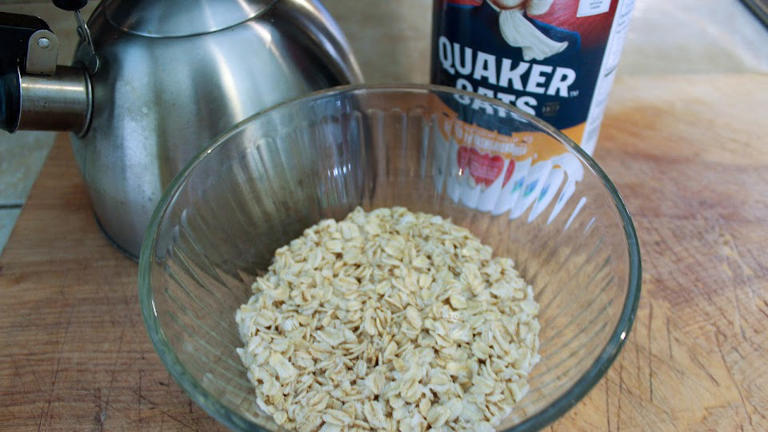 Nutty And Moist, This Oatmeal Cake Is A Wonderful Recipe Full Of ...
