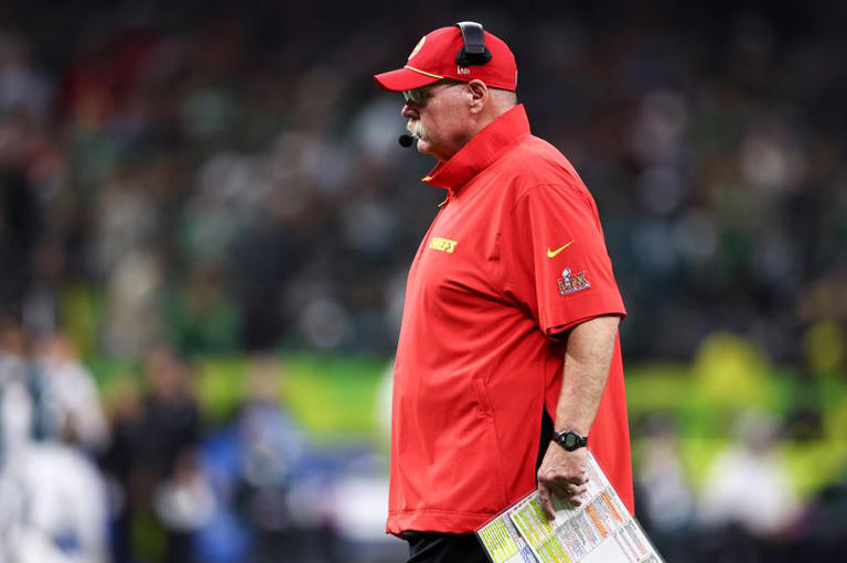 Jason Kelce disagrees with Andy Reid after Kansas City Chiefs coach ...