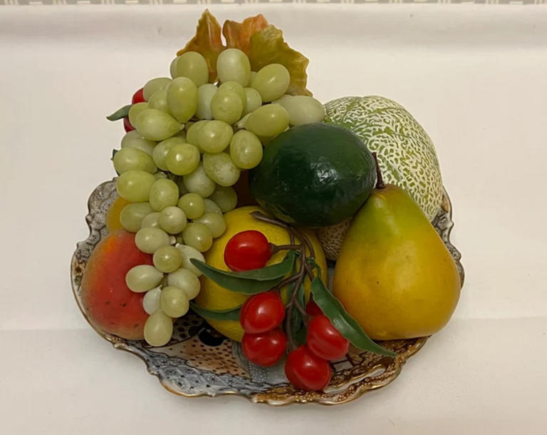 Cringe-Worthy 80s Home Decor: 14 Trends You’ll Want to Forget