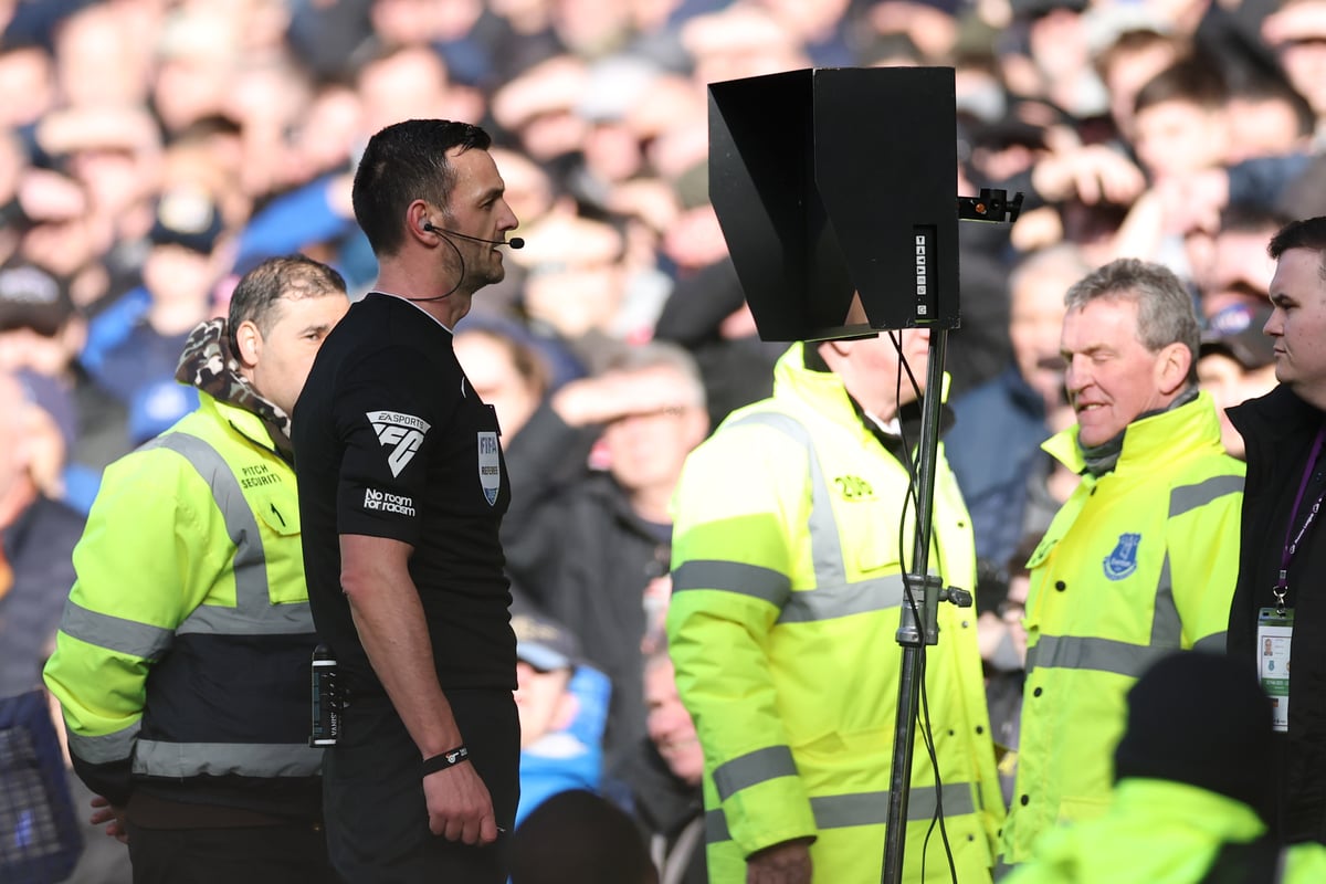 Premier League explain VAR penalty review after Everton vs Manchester ...
