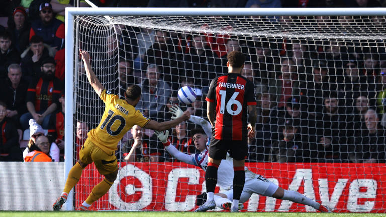 Bournemouth 0-1 Wolves: Red card, Cunha seals huge win for strugglers