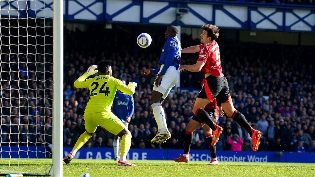 Este Manchester United já cheira a Sporting mas Ruben Amorim vai ter de ...