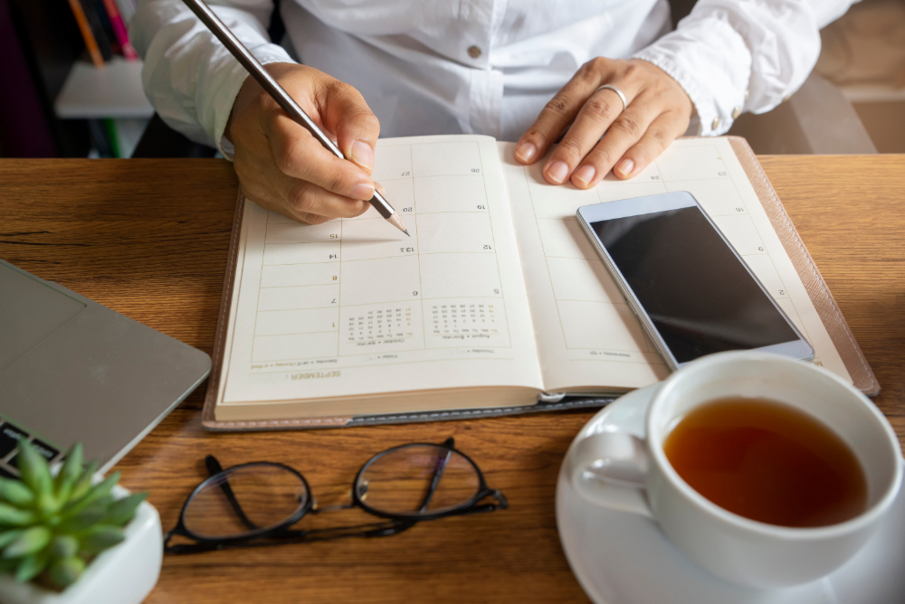 Try this simple writing test at home – it could reveal your dementia risk