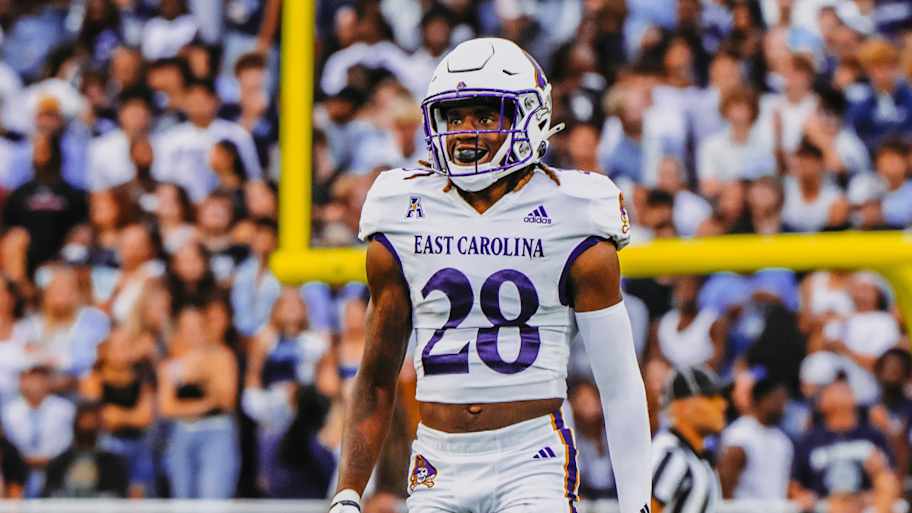 Packers Take Cornerback, Pass Rusher in Seven-Round Mock Draft