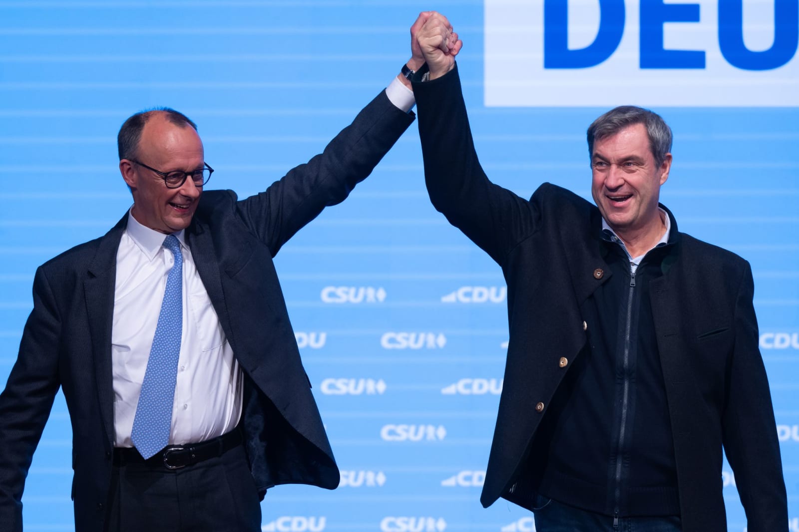 Merz's conservatives hold lead as German election campaign concludes