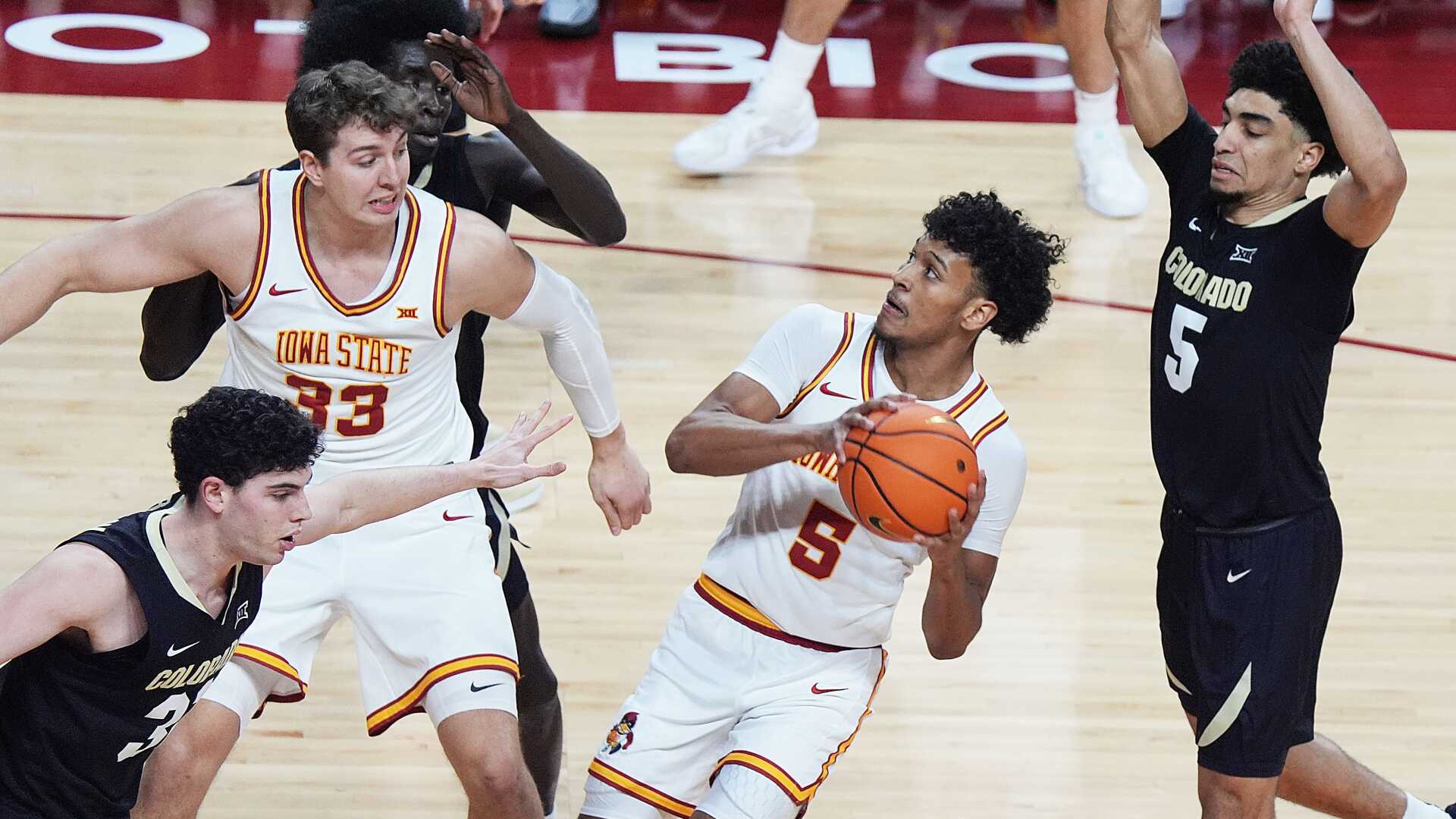 No. 8 Iowa State at No. 5 Houston Prediction: Odds, Expert Picks ...