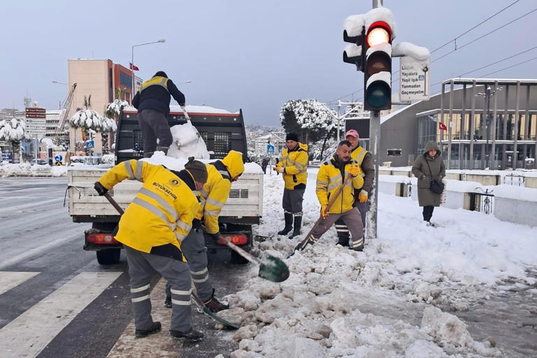 How to Watch the ‘Legacy on Ice’ Tribute to Figure Skater DC Plane ...
