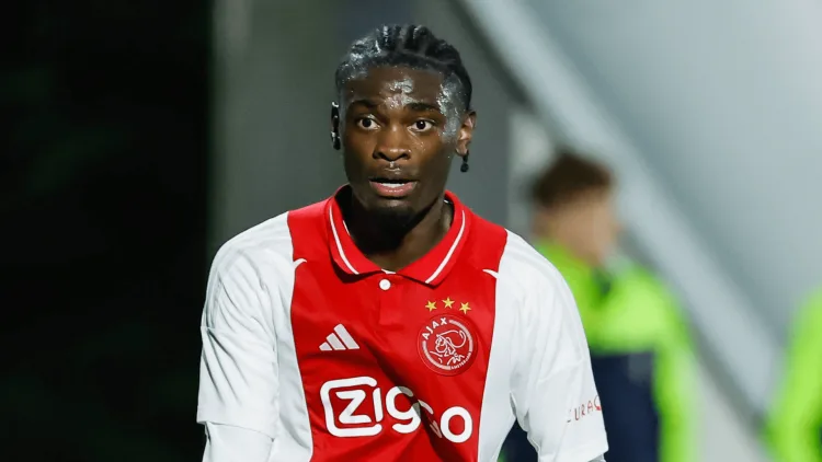 Jorthy Mokio: Chelsea lead Arsenal for Ajax star who can become the new ...