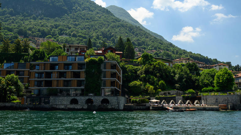 The Best Places To Stay On Italy's Iconic Lake Como, According To Research