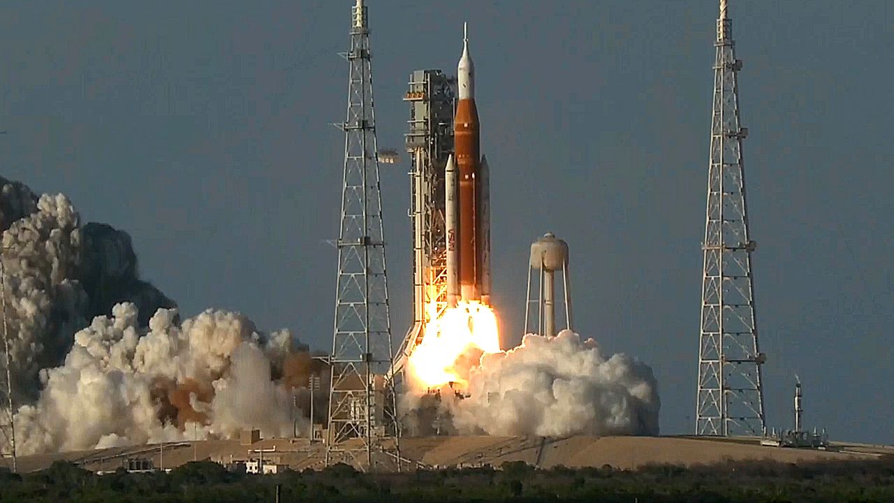 Mission historique : Artemis II en route vers la Lune