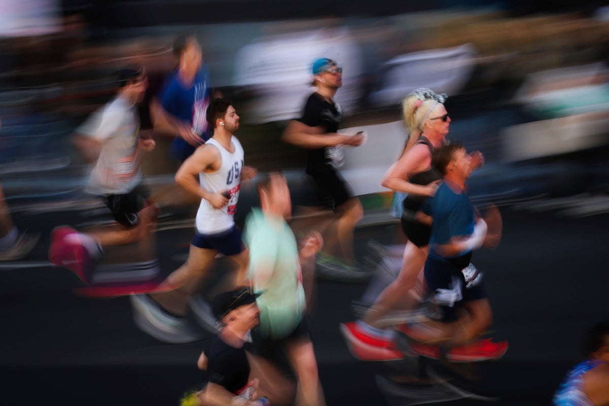 Here’s what actually happens to your body when you run a marathon