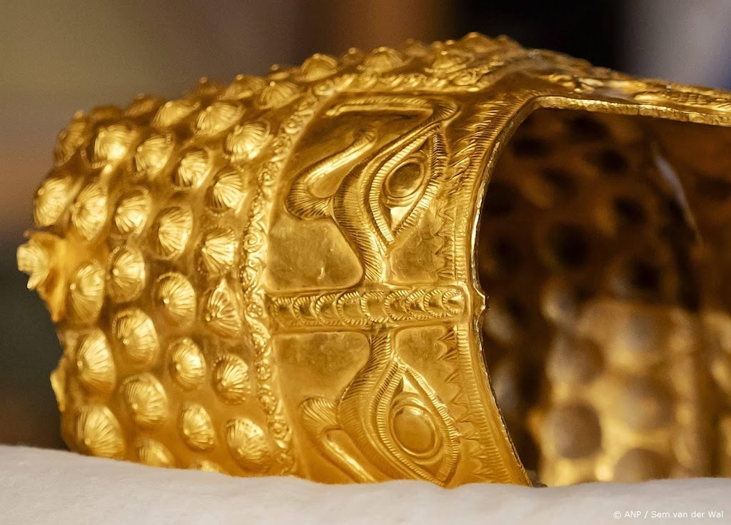 Museum: Roemeense helm gedeukt, maar niet onherstelbaar kapot