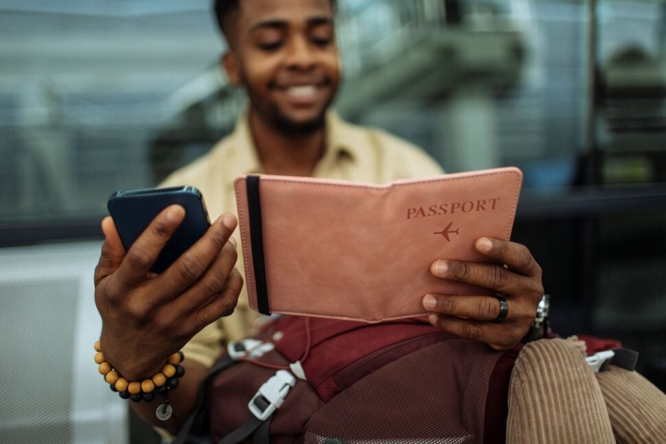 Don’t book that flight yet: The 2026 summer airfare window you should ...