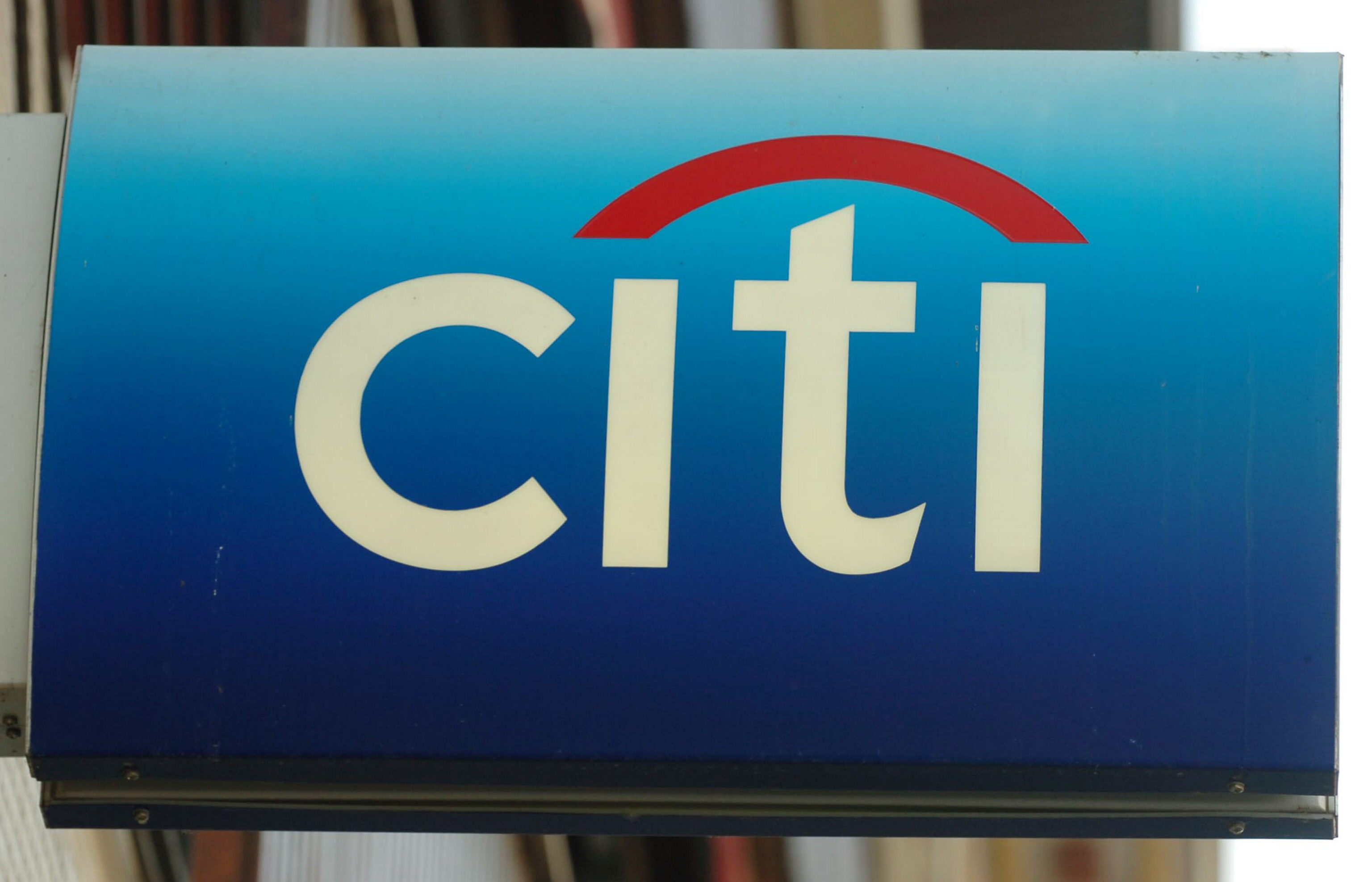 Menaces sur des banques US : Citi met ses salariés en télétravail à ...